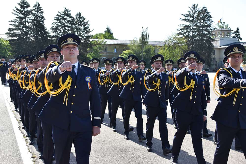 Depunerea jurământului militar sau jurământul de credință la Academia ... Depunerea jurământului militar sau jurământul de credință la Academia ...